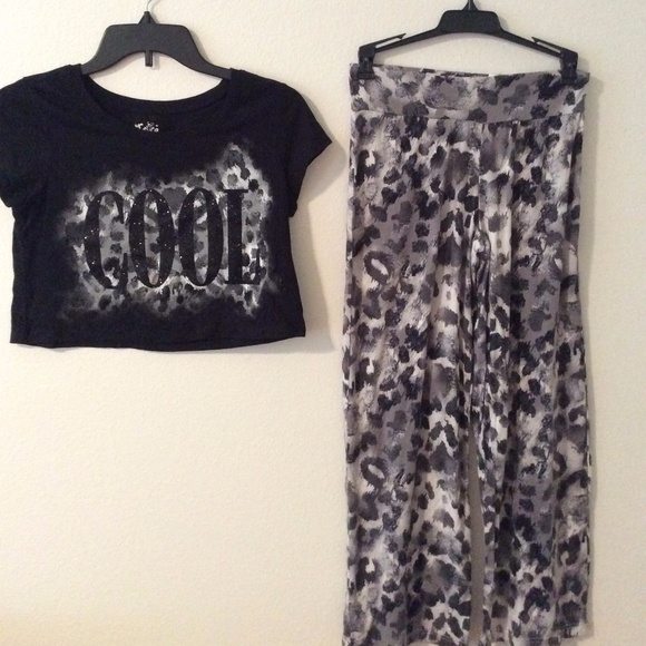 Justice | Matching Sets | Justice Two Piece Girls Matching Set | Poshmark